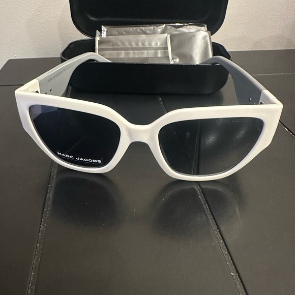 Marc Jacobs | Accessories | Marc Jacobs White Sunglasses | Poshmark